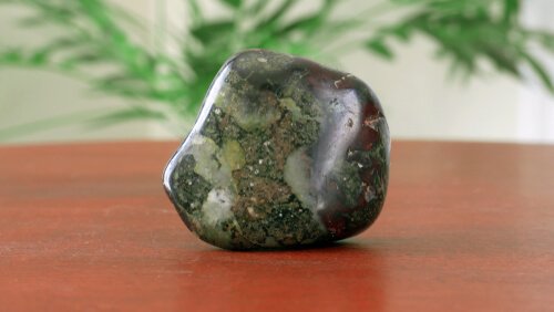 Crystals for Aries: 9 Lucky Gemstones for The Ram – Everybody in Mind